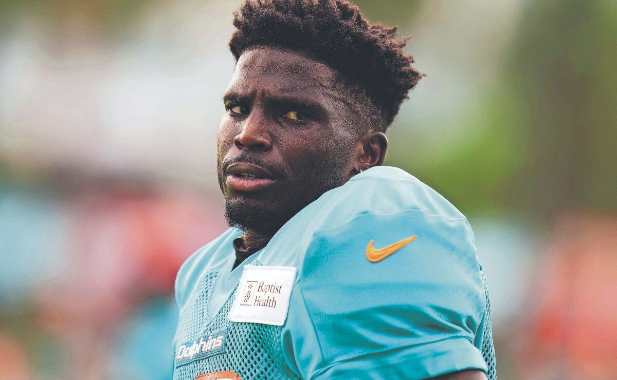 Tyreek Hill reta a carreritas a Noa Lyles campeón olímpico Estados Unidos