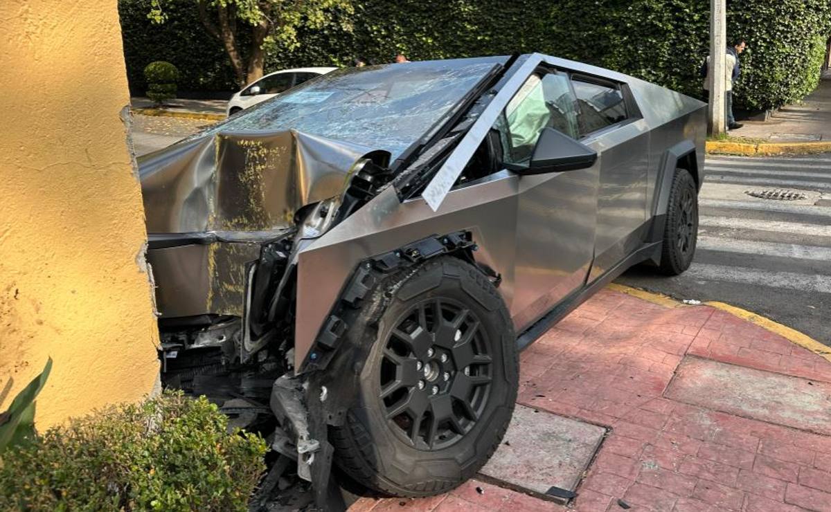 tesla-cybertruck-destrozada-choque-cdmx-resistencia-en-duda