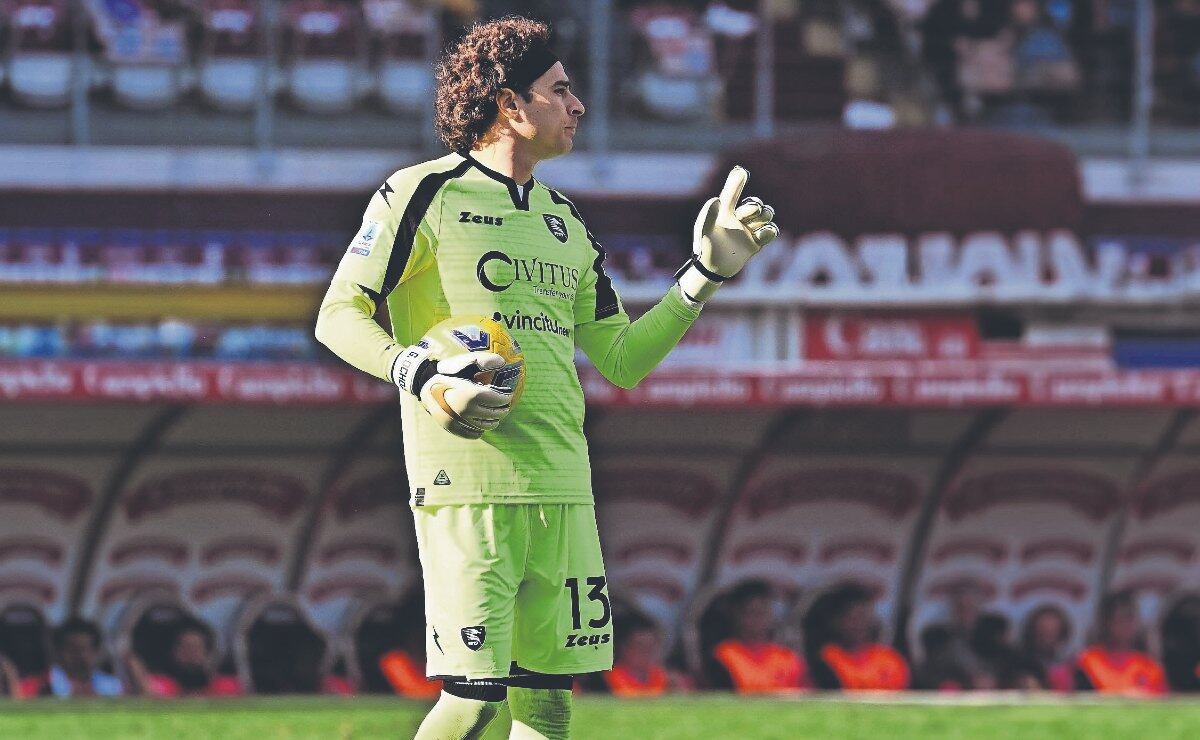 Guillermo Ochoa portero en recibir más de mil goles en su carrera suma ...