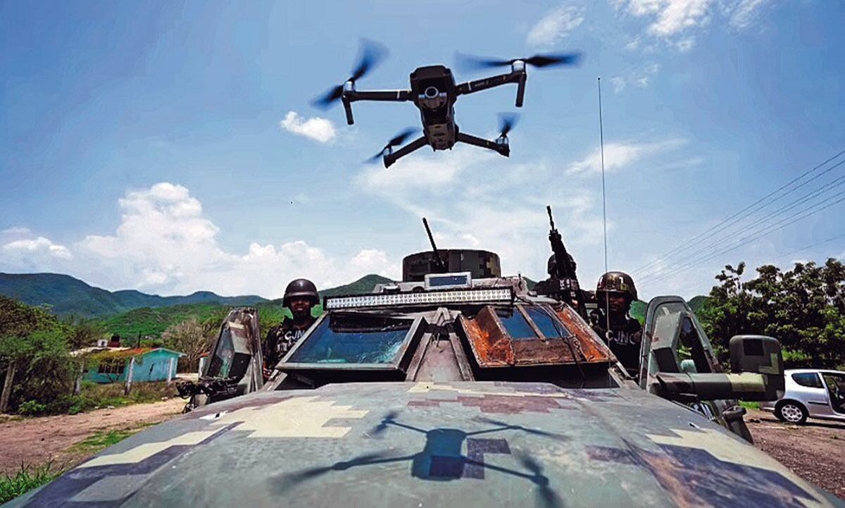 cjng-cartel-sinaloa-reclutan-pilotos-drones-explosivos-guerra-territorial